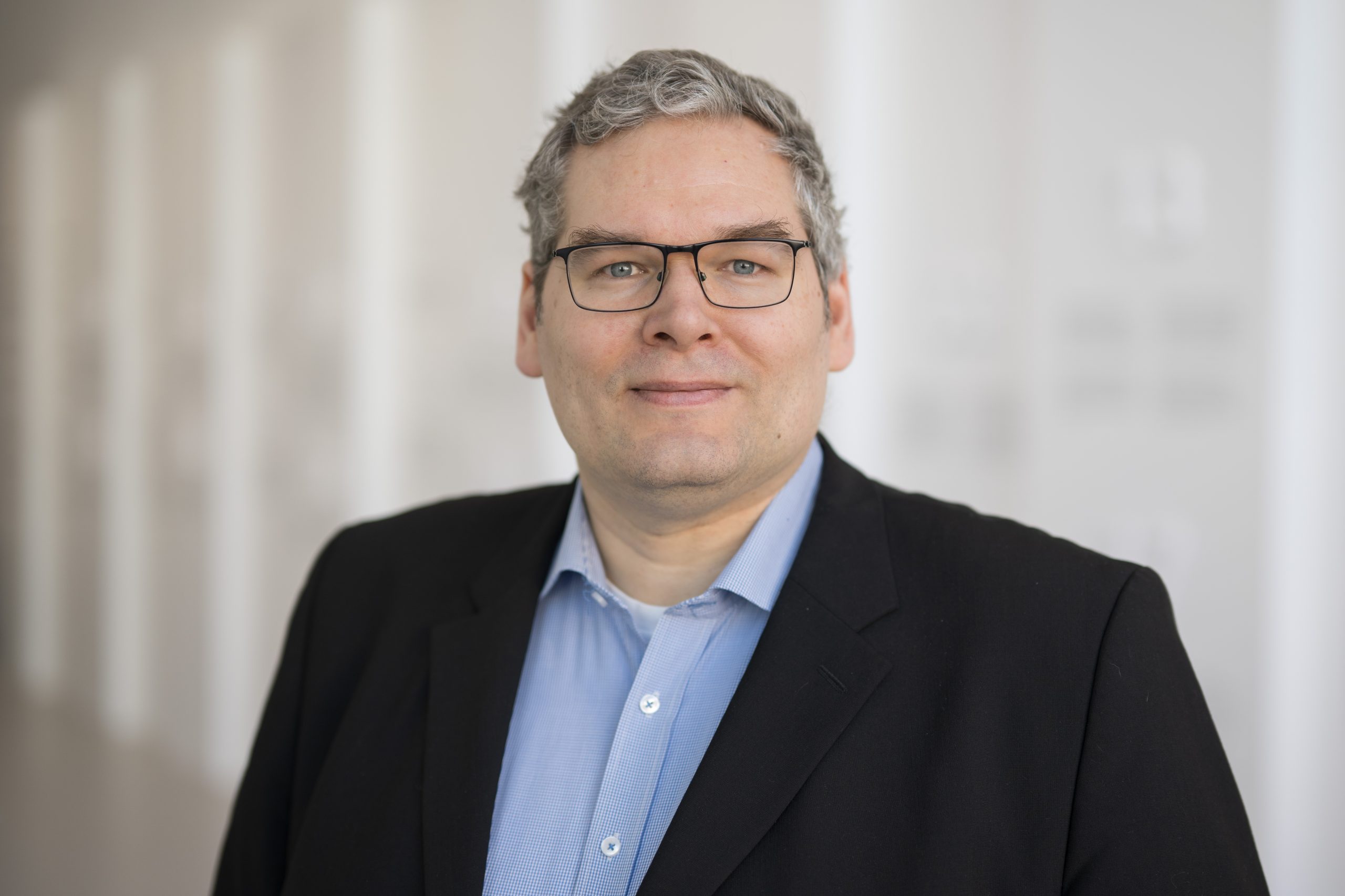Drei Fragen an Christian Schmitz, plusserver - eco